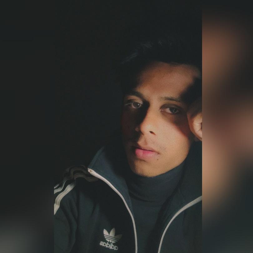 ART GLANCE created by Aman Dubey